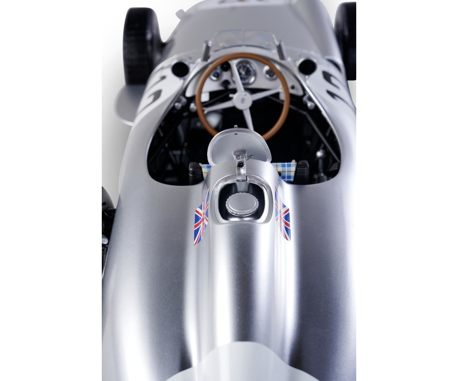 IXO Mercedes W196 Moss No. 12 1:8 Full Kit - Tamico RC Car Online Sho