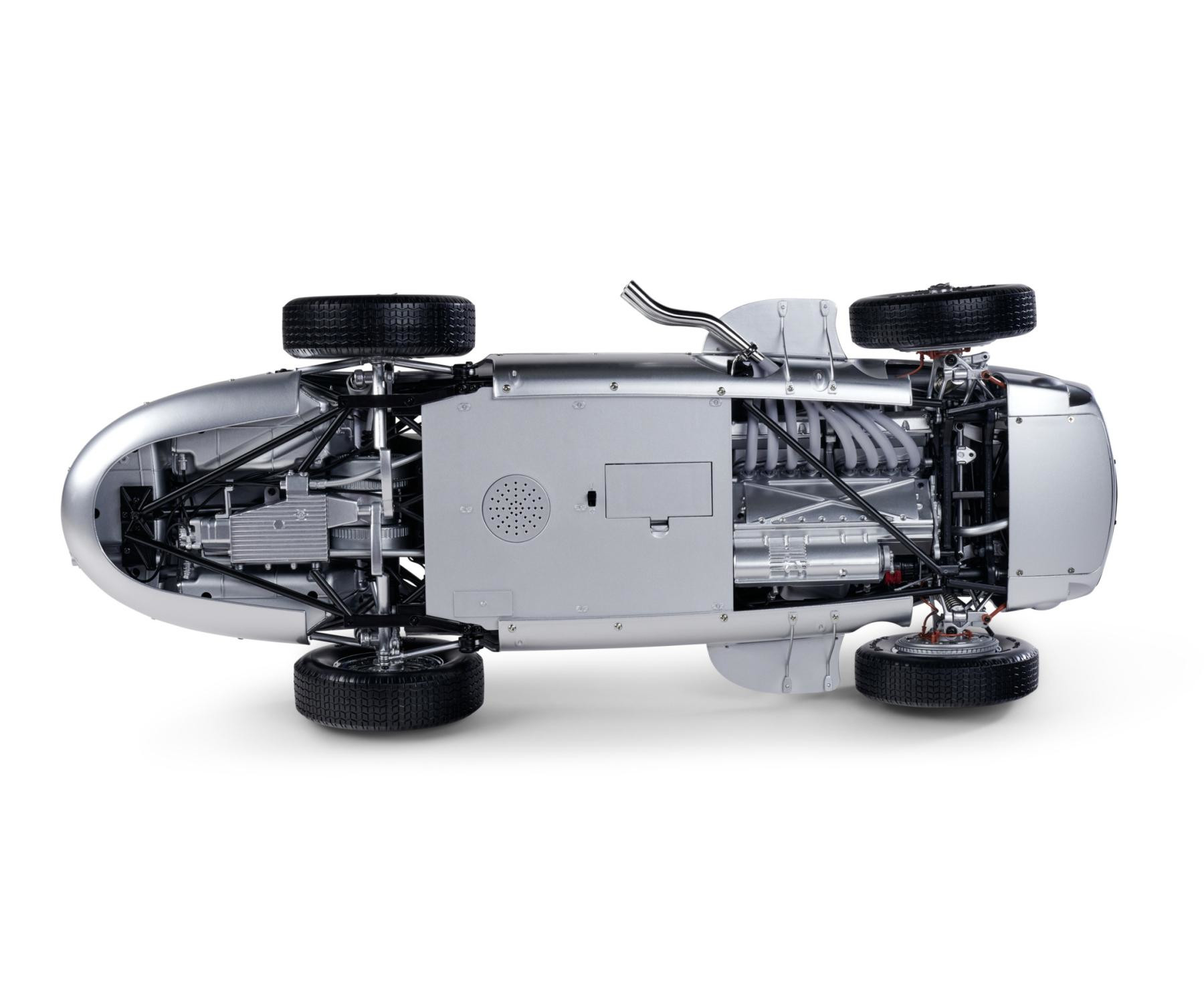 IXO Mercedes W196 Moss No. 12 1:8 Full Kit - Tamico RC Car Online Sho